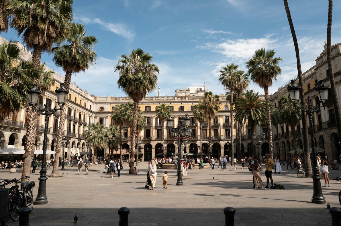 Plaza Real | Barcelona main sights | Habitat Apartments